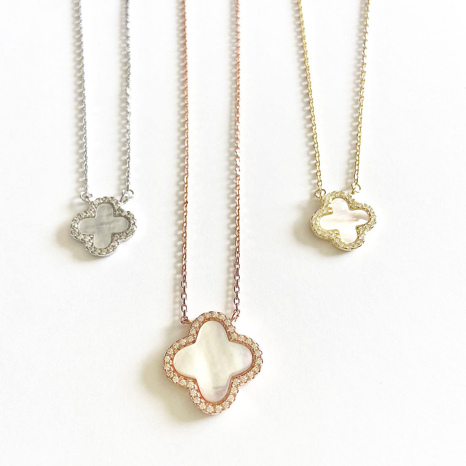 Quatrefoil necklace mother of pearl store